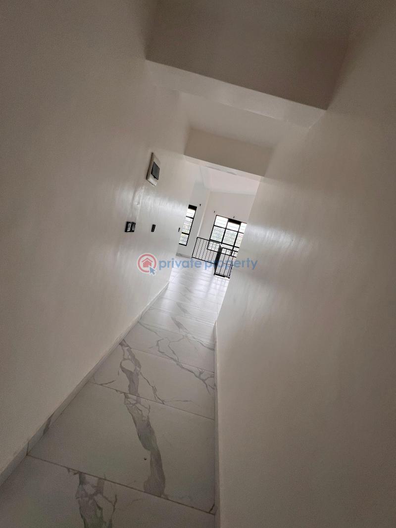 6 bedroom House For Sale 200meters From Muhuri Road Kikuyu Kiambu (PID ...