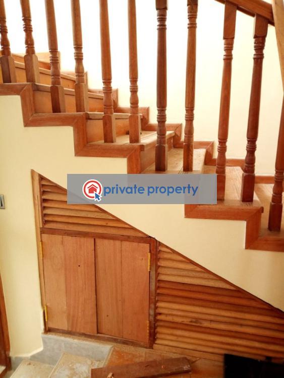 5 bedroom House For Sale spacious 5 Bedroom Villa All Ensuite Plus Dsq ...