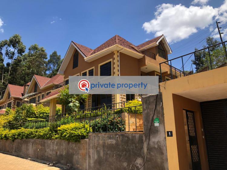 5 bedroom House For Sale spacious 5 Bedroom Villa All Ensuite Plus Dsq ...